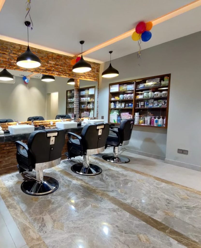 INTERIOR FIT-OUT PROJECTS Signature11